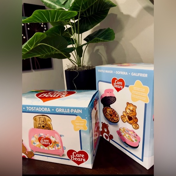 Care Bears | Kitchen | New Care Bears Waffle Maker 2 Slice Toaster Bear ...